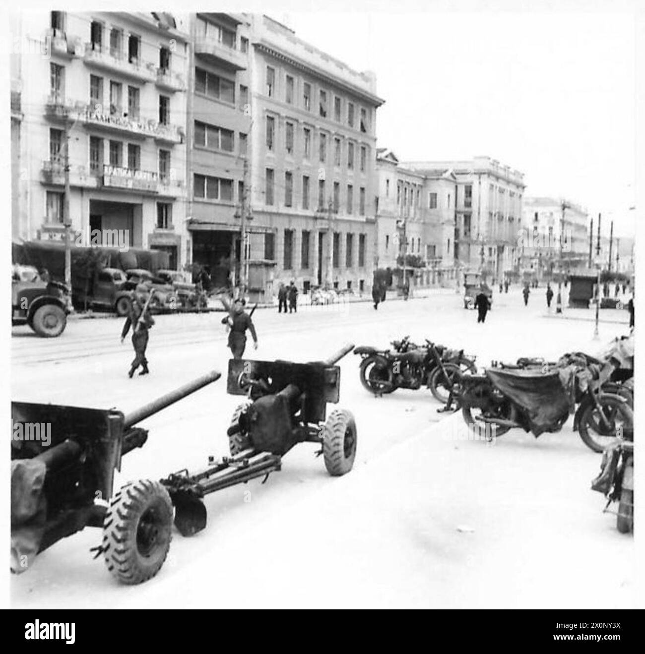 THE BRITISH ARMY IN NORTH AFRICA, SICILY, ITALY, THE BALKANS AND ...