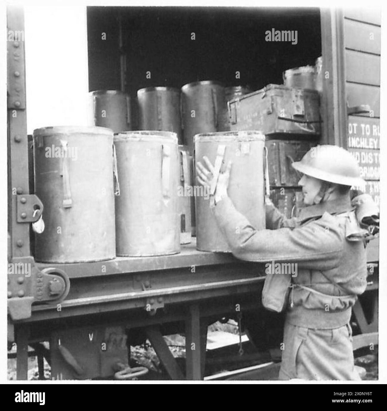 Cordite hi-res stock photography and images - Alamy