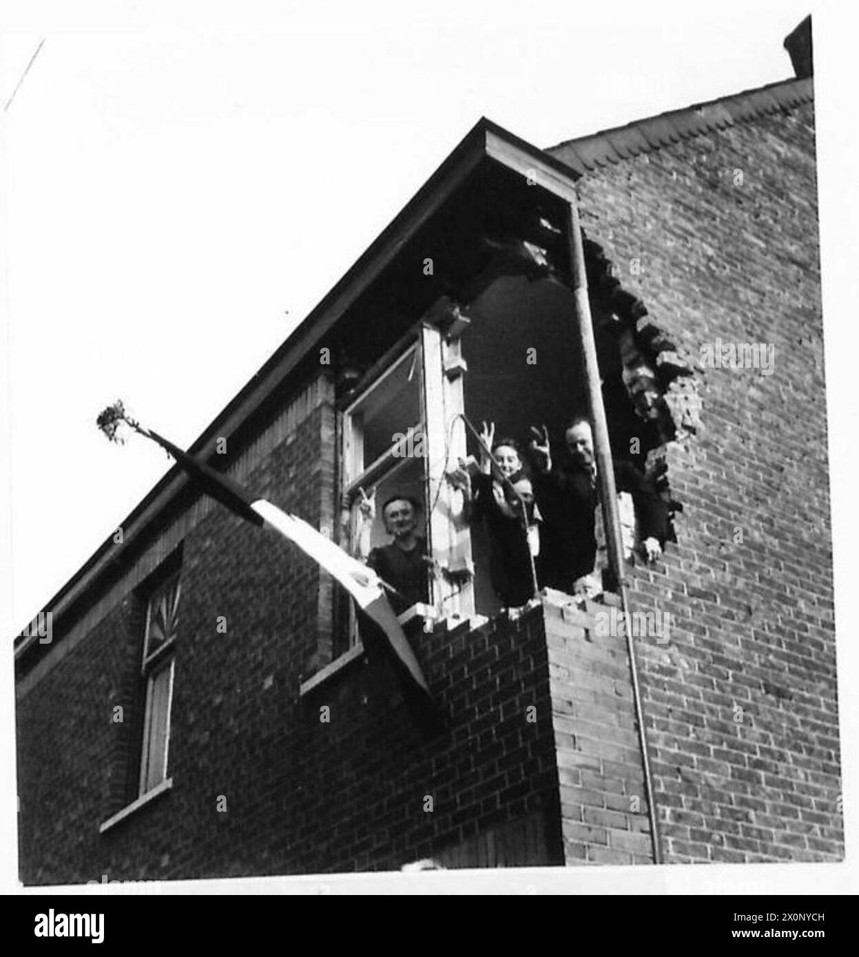 Home flying Black and White Stock Photos & Images - Alamy