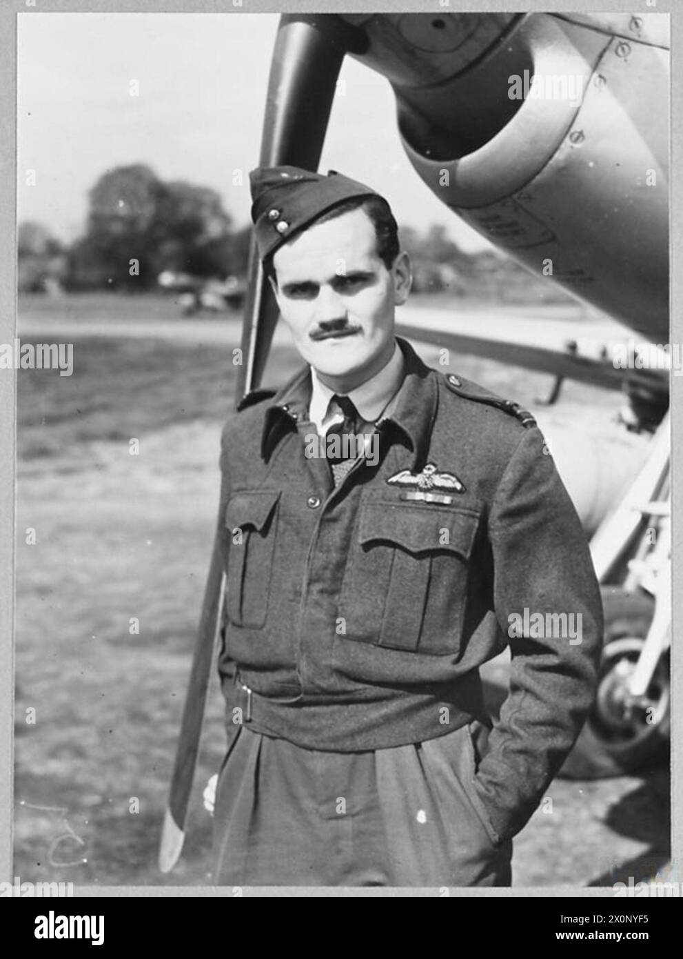 R.A.F. PILOTS GREETED RUSSIANS OVER BERLIN - For story see CH.15133 ...