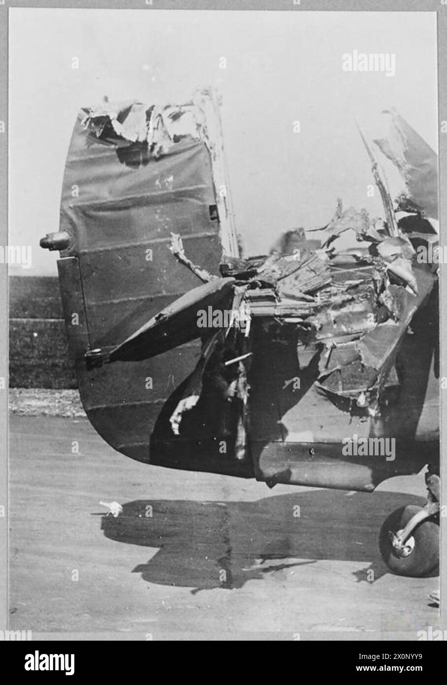 TALE OF A TAILESS FIGHTER : DAMAGE HURRICANE-BOMBER FINDS TARGET ...