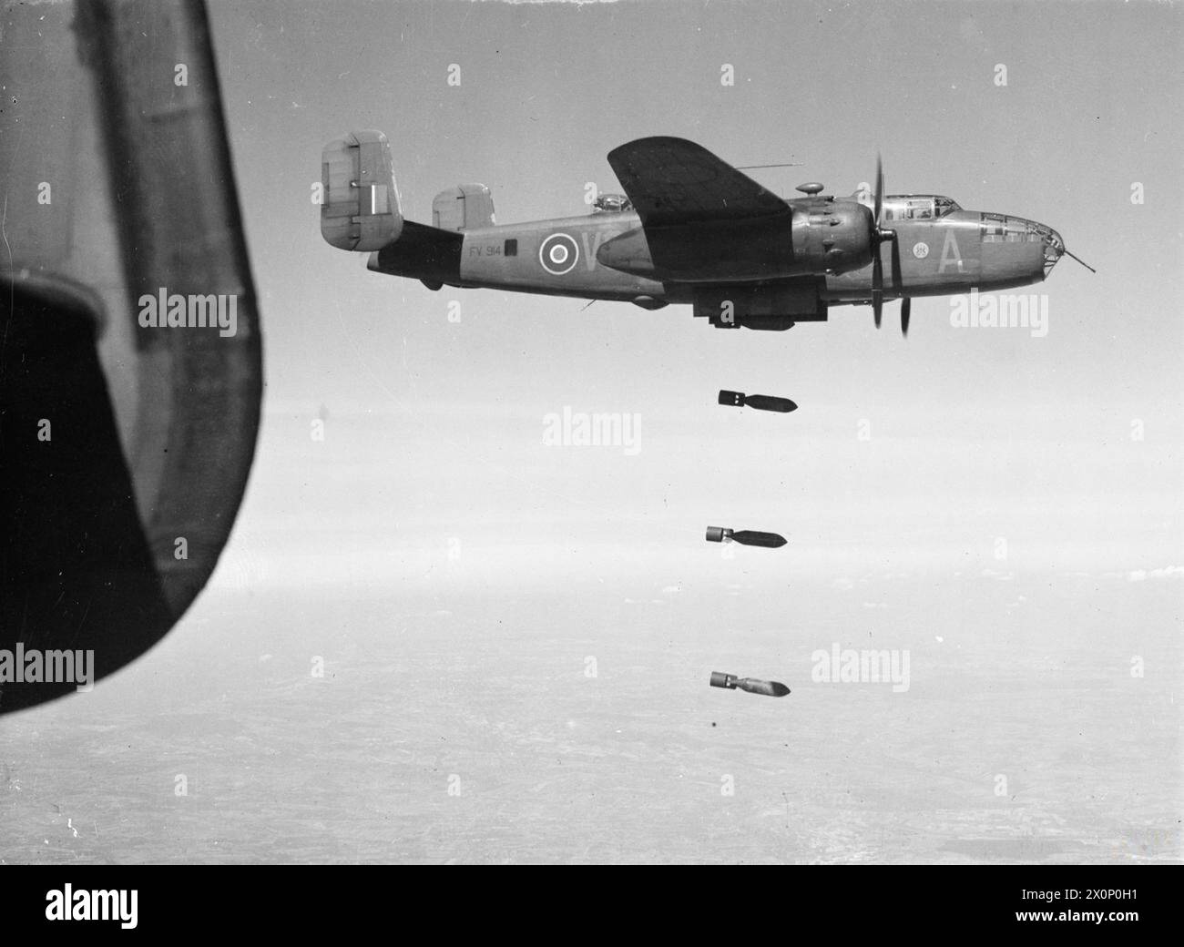 AMERICAN AIRCRAFT IN ROYAL AIR FORCE SERVICE, 1939-1945: NORTH AMERICAN ...