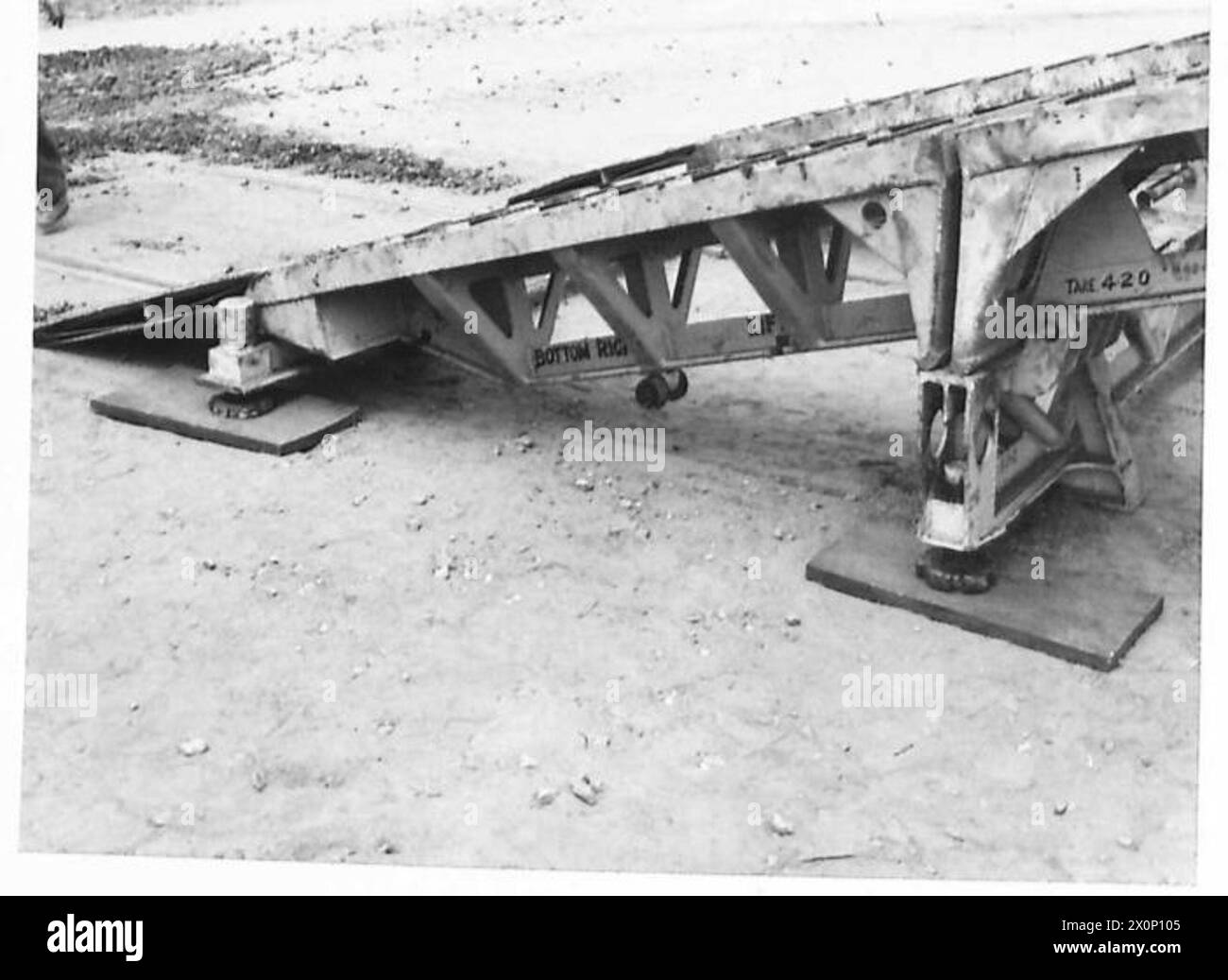 The Warrell 50-ton tank ramp, its assembly method, and associated truck ...
