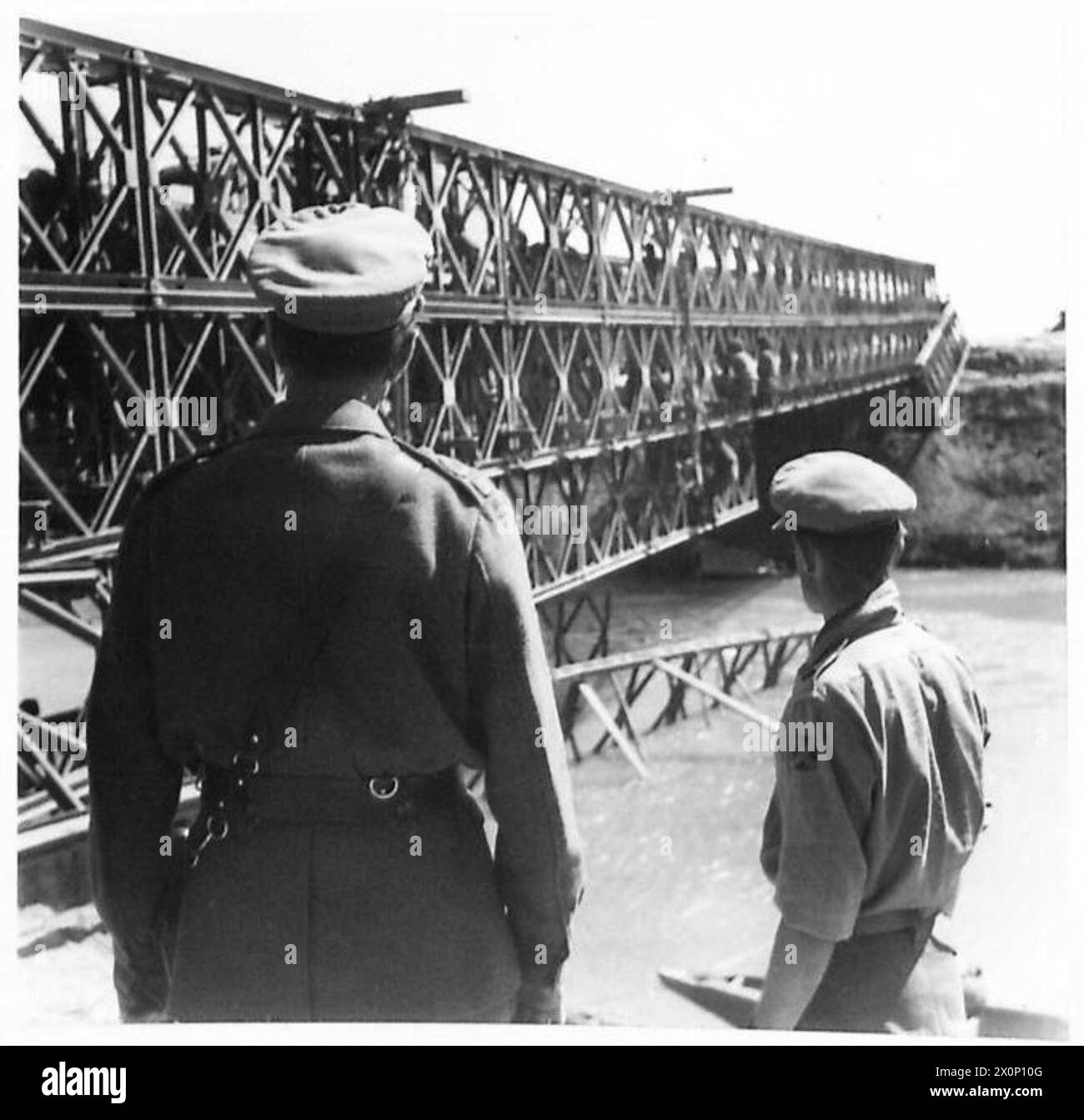 FIELD MARSHAL ALEXANDER VISITS EIGHTH ARMY - Field Marshal Alexander ...