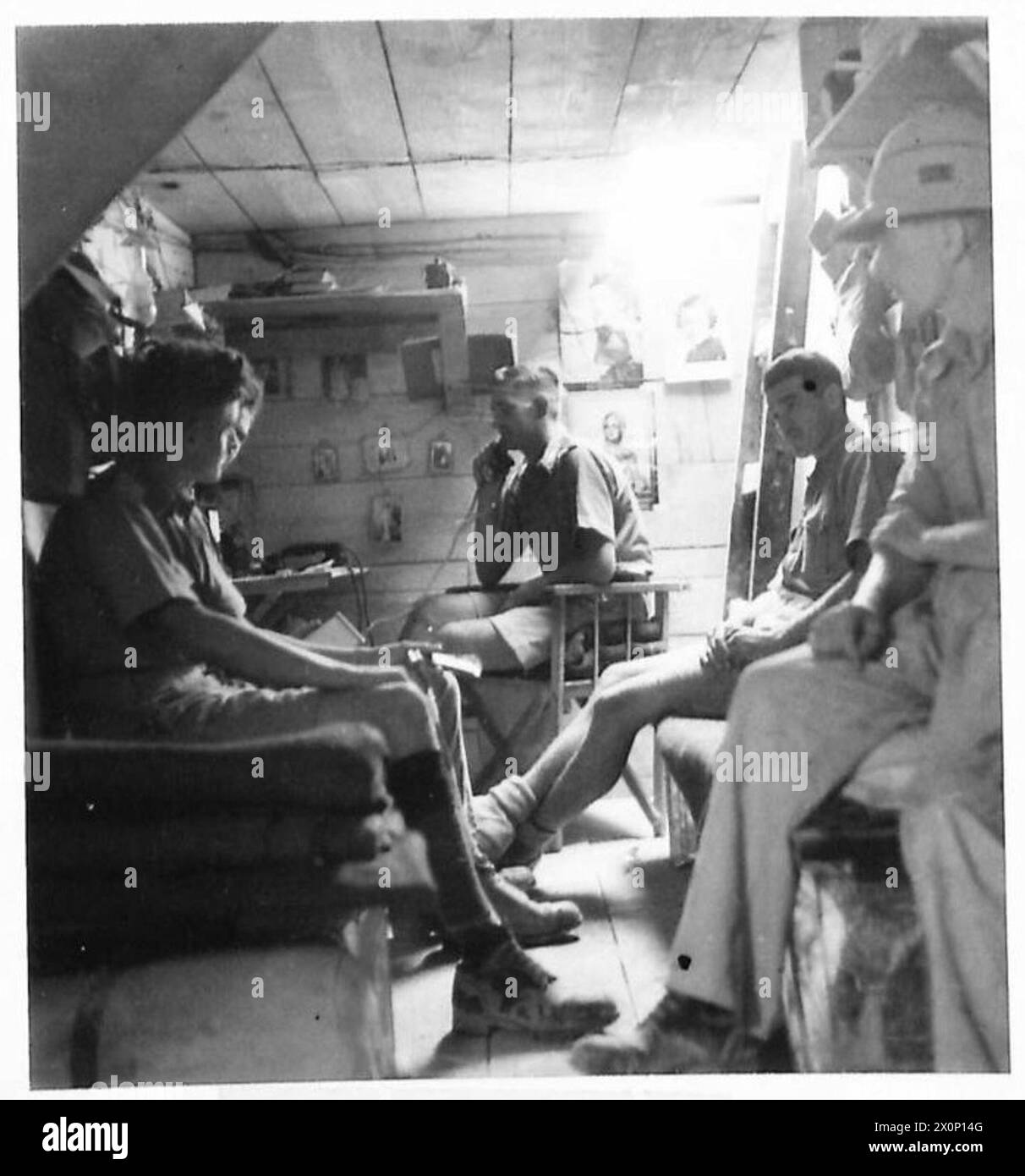 Underground office hi-res stock photography and images - Alamy