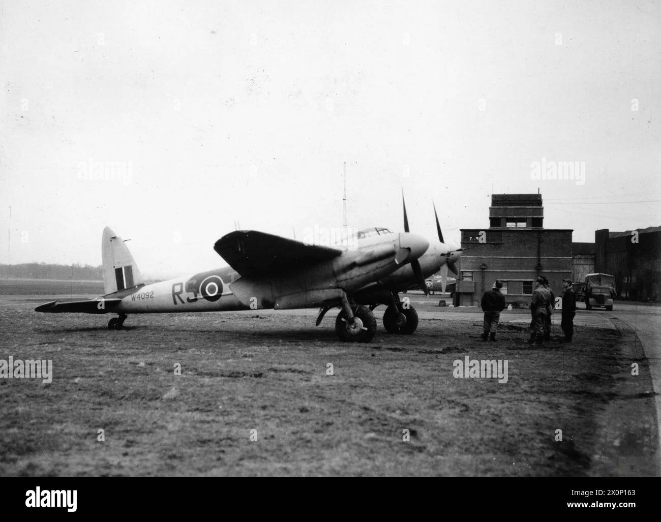 De Havilland Mosquito NF Mark II W4092 'RS-T' of No. 157 Squadron RAF ...