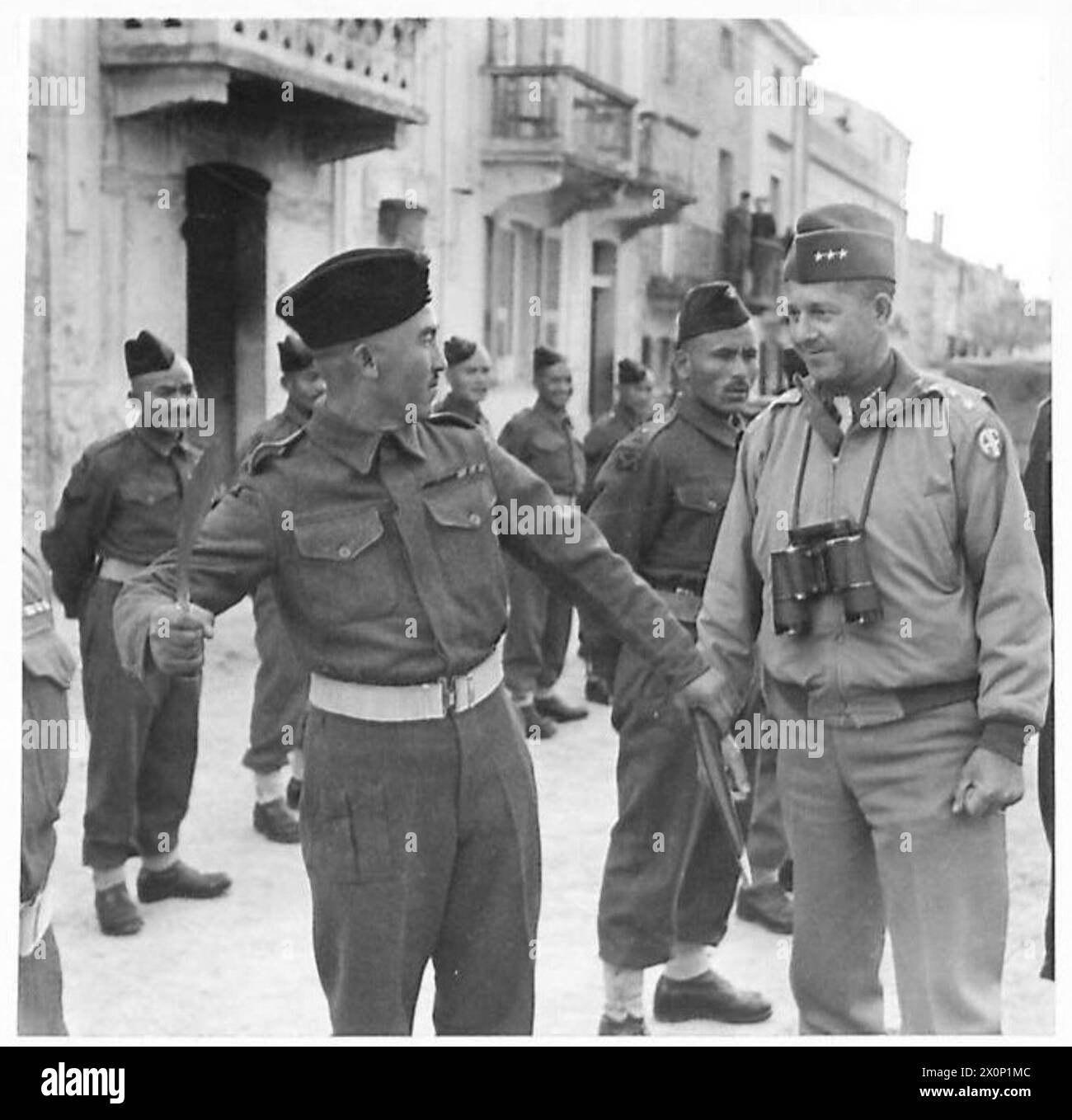 ITALY : GENERAL DEVERS VISITS EASTERN ITALIAN FRONT - General Devers ...
