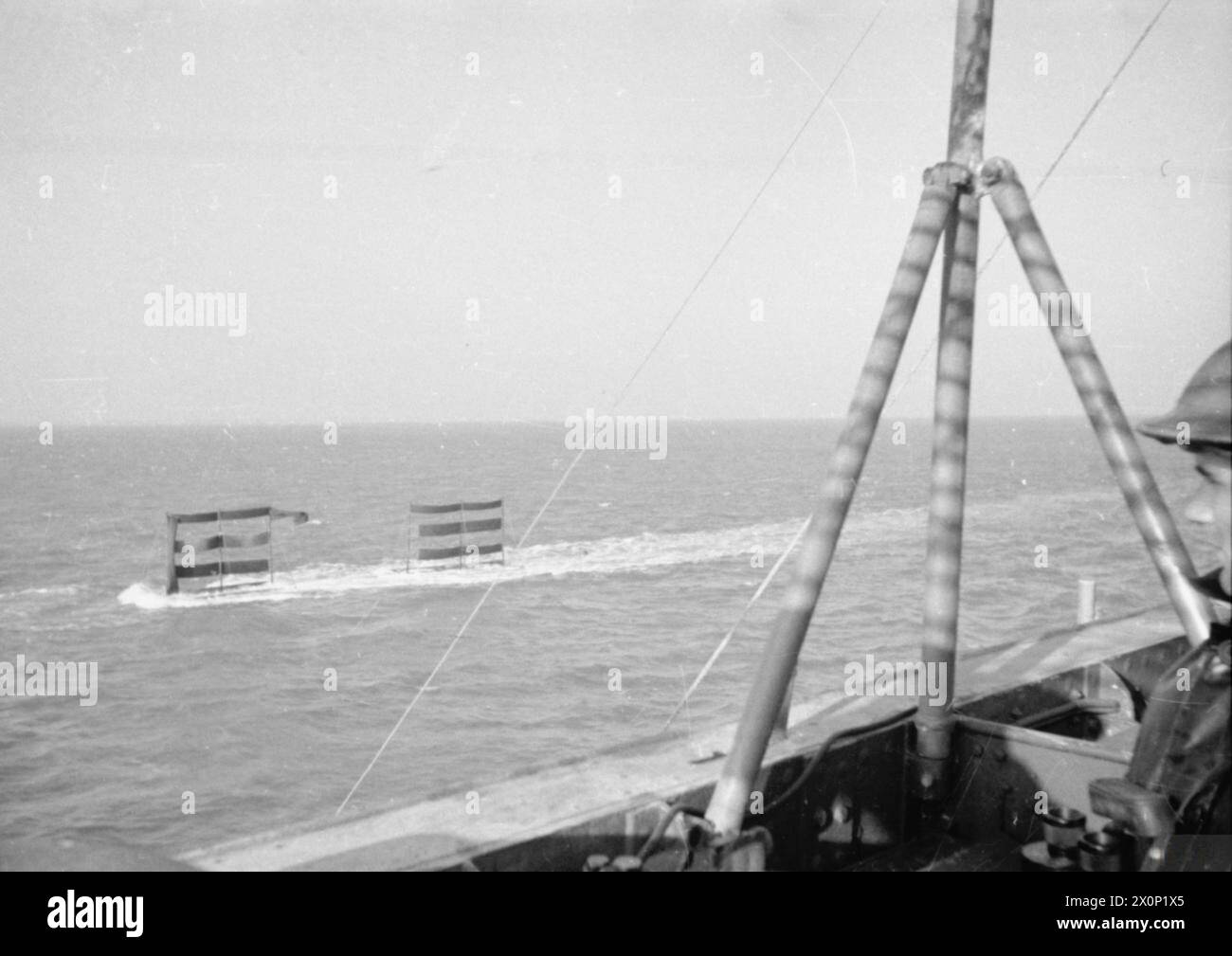 Towing the target hi-res stock photography and images - Alamy