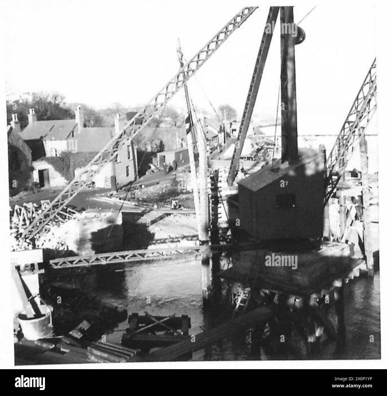 PORT CONSTRUCTION - Progress of New Jetty, Larne, Co. Antrim ...