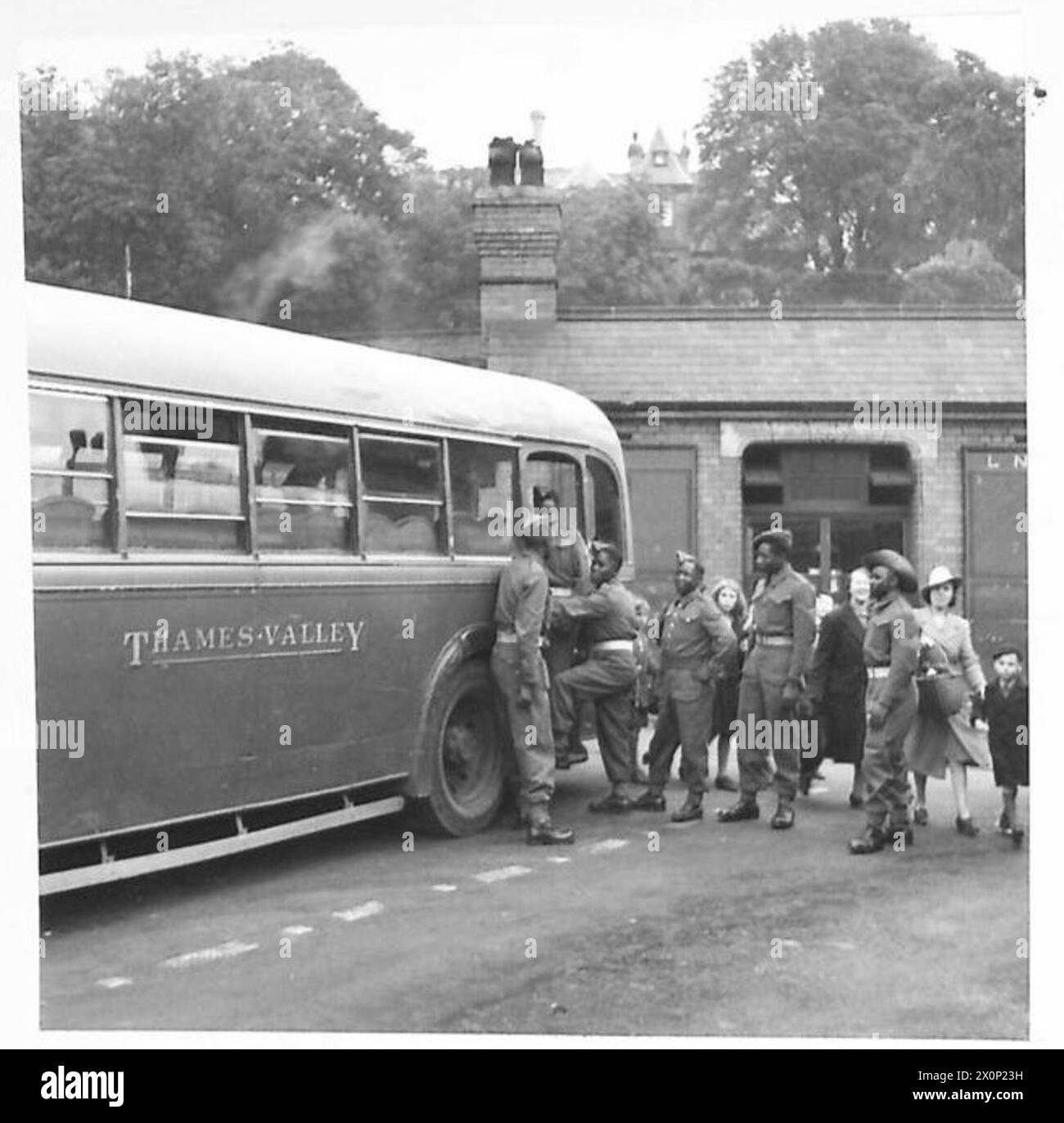 REPATRIATED AND ESCAPED PRISONERS OF WAR [COLONIAL] - A group of East ...