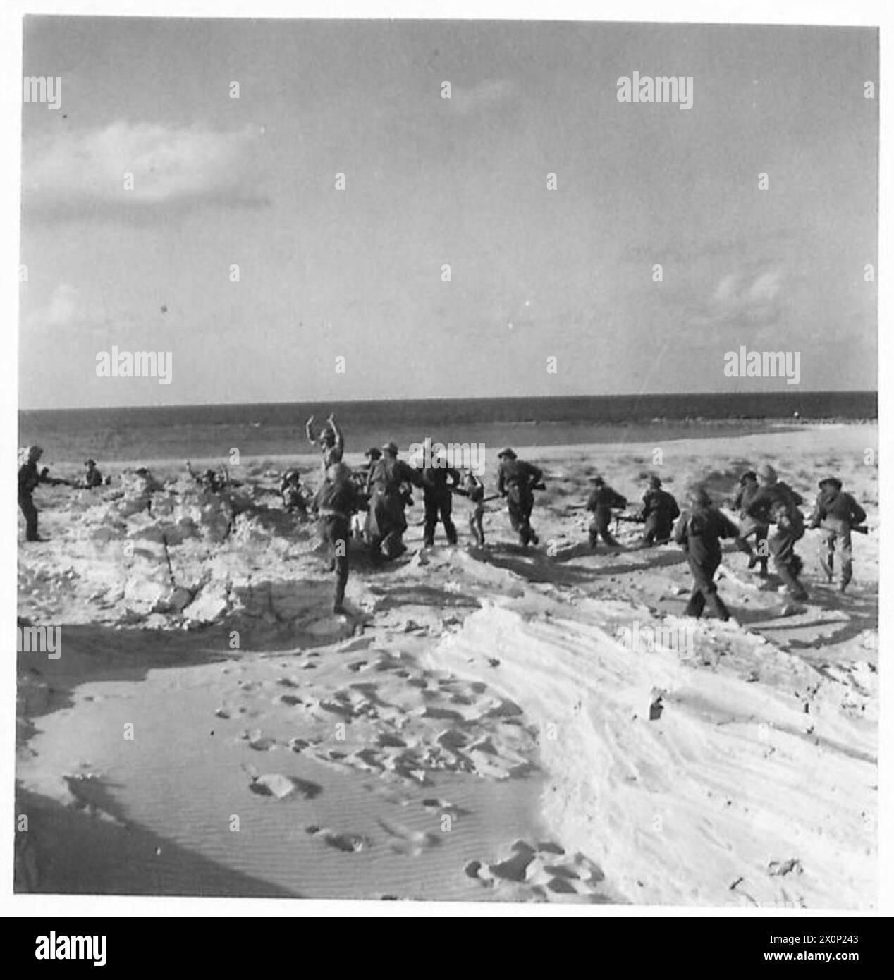 COASTAL DEFENCE EXERCISES IN THE WESTERN DESERT - The Defence Force ...