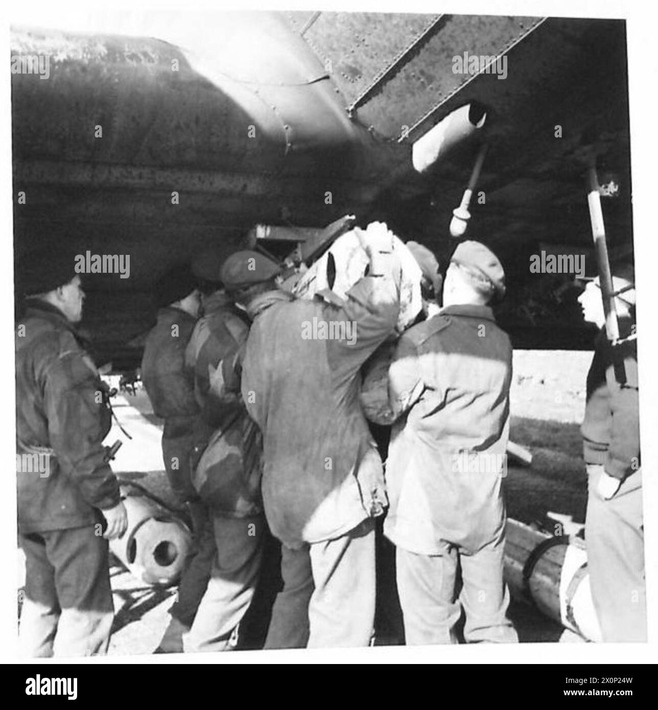 Loading cargo onto aircraft Black and White Stock Photos & Images - Alamy