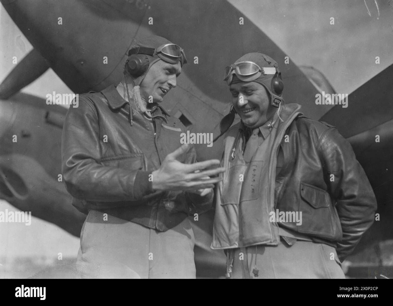 UNITED STATES EIGHTH AIR FORCE IN BRITAIN, 1942-1945 - Colonel Barton M ...
