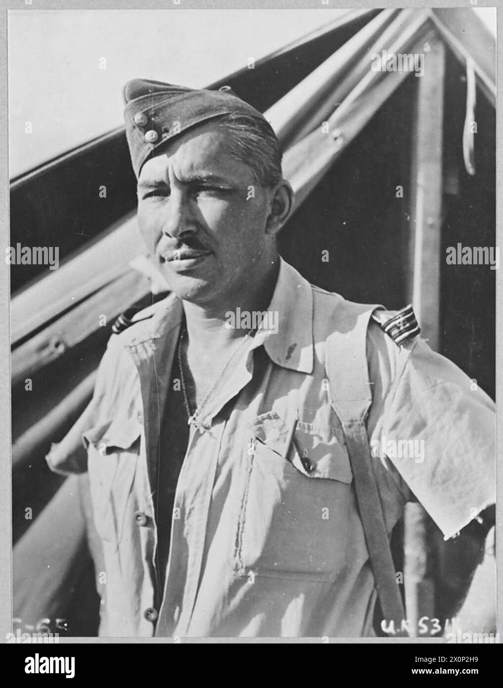 Flight Lieutenant Robert James McCombe and Flight Lieutenant Lindsay of ...