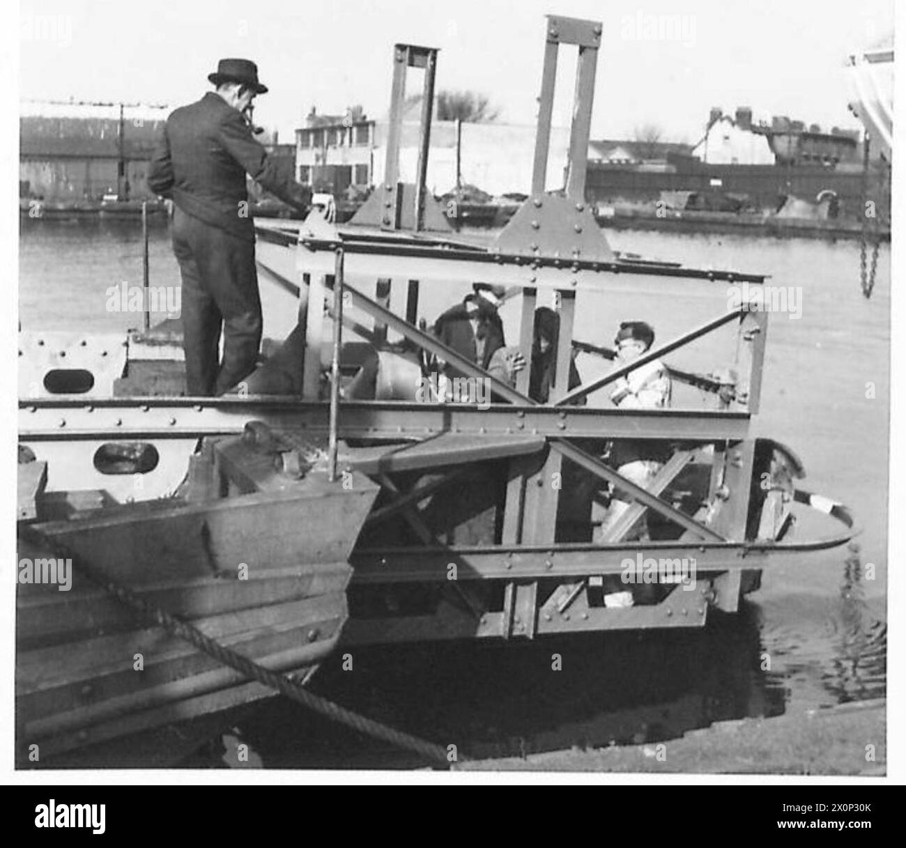 SPECIAL ASSIGNMENT FOR T.N.7[a]"OUTBOARD MOTOR TESTS ON MINCA BARGE ...