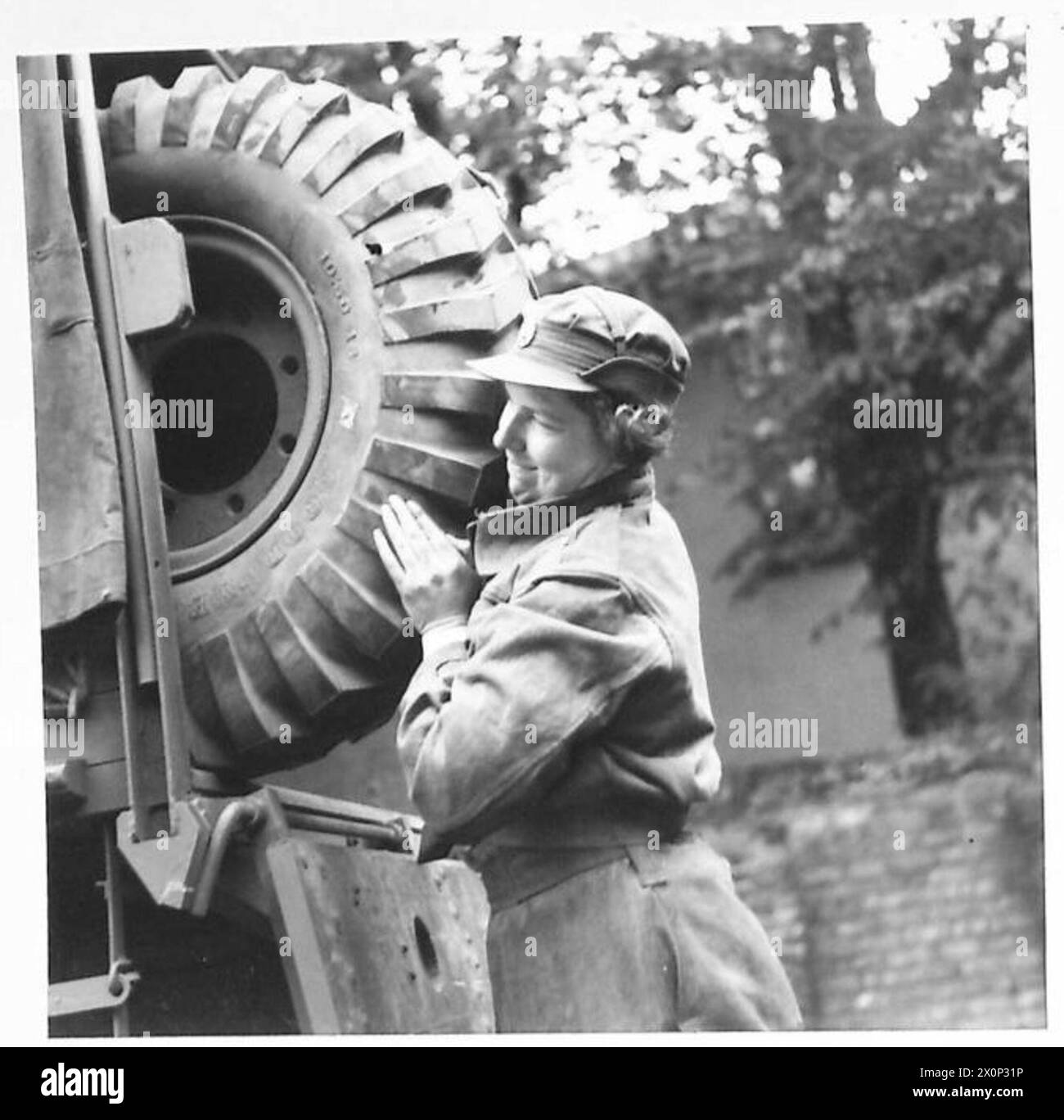 Heavy labor Black and White Stock Photos & Images - Alamy