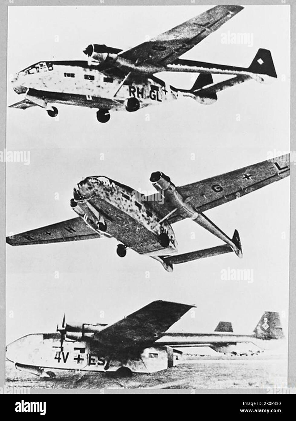 Aircraft 244 negative hi-res stock photography and images - Alamy