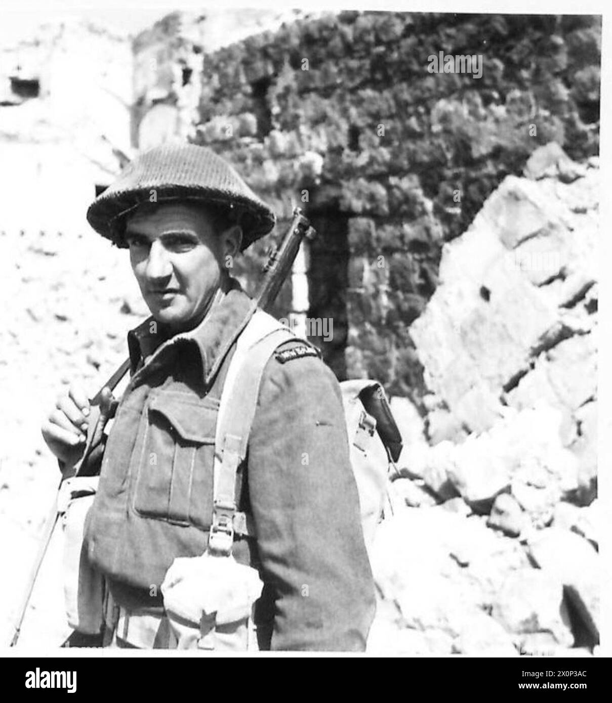 FIFTH ARMY : BATTLE FOR CASSINO - A typical New Zealander infantryman ...