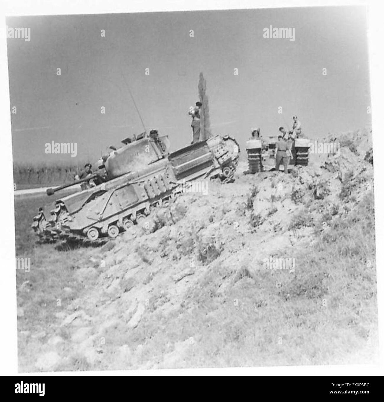 Churchill tank 1942 Cut Out Stock Images & Pictures - Alamy