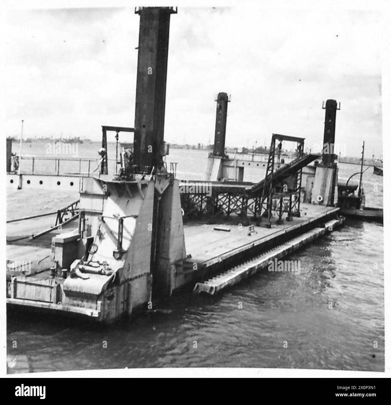 THE BRITISH ARMY IN NORTH-WEST EUROPE 1944-1945 - Showing gear and ...