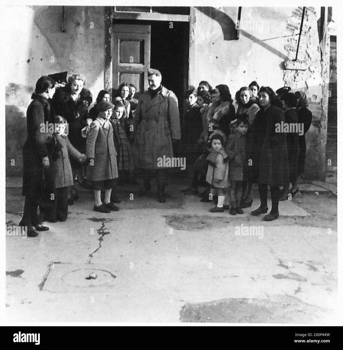 FIFTH ARMY : CHILDREN'S CHRISTMAS PARTY - Brig. General Hume leaving an ...