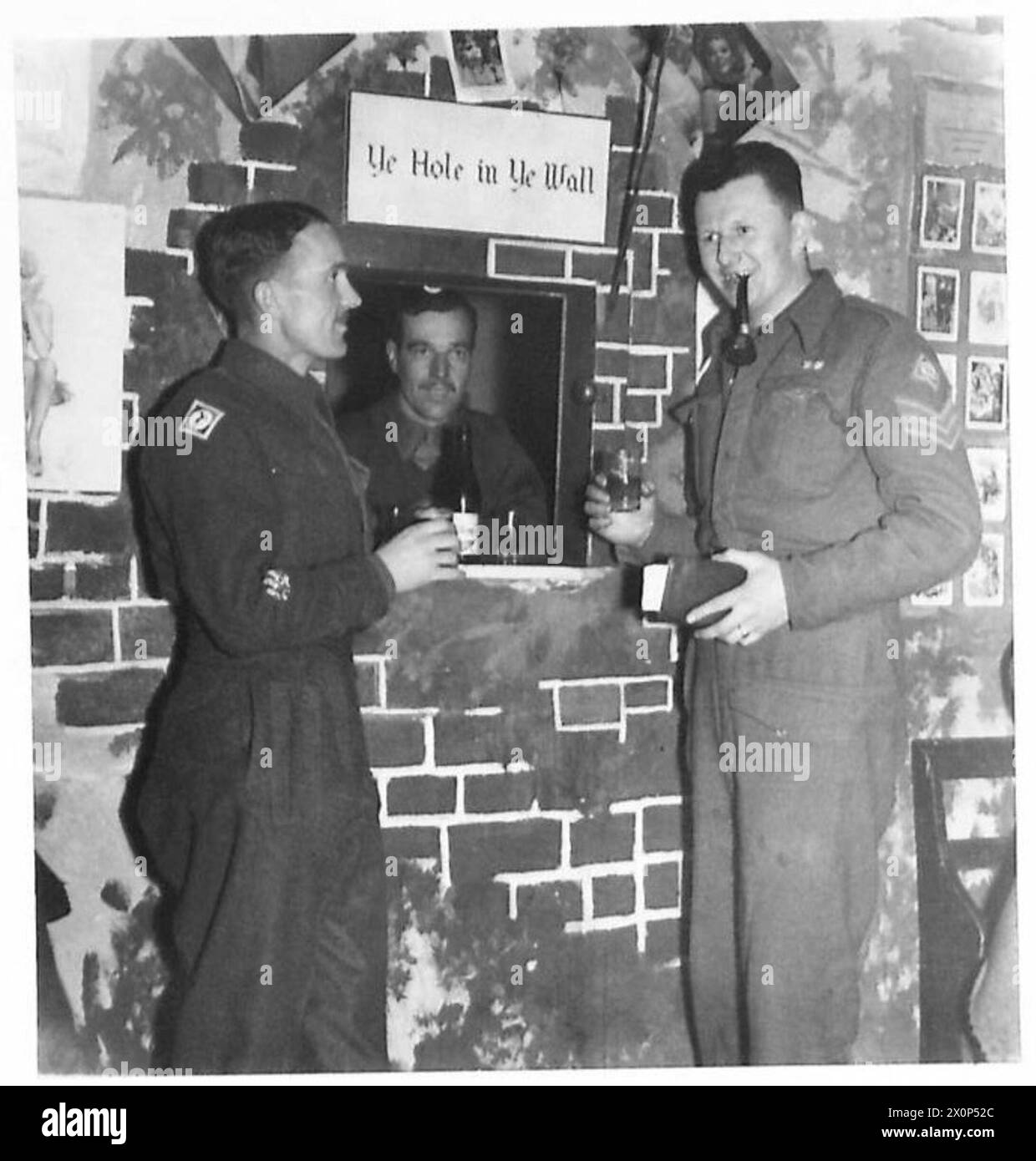 The hatch bar Cut Out Stock Images & Pictures - Alamy