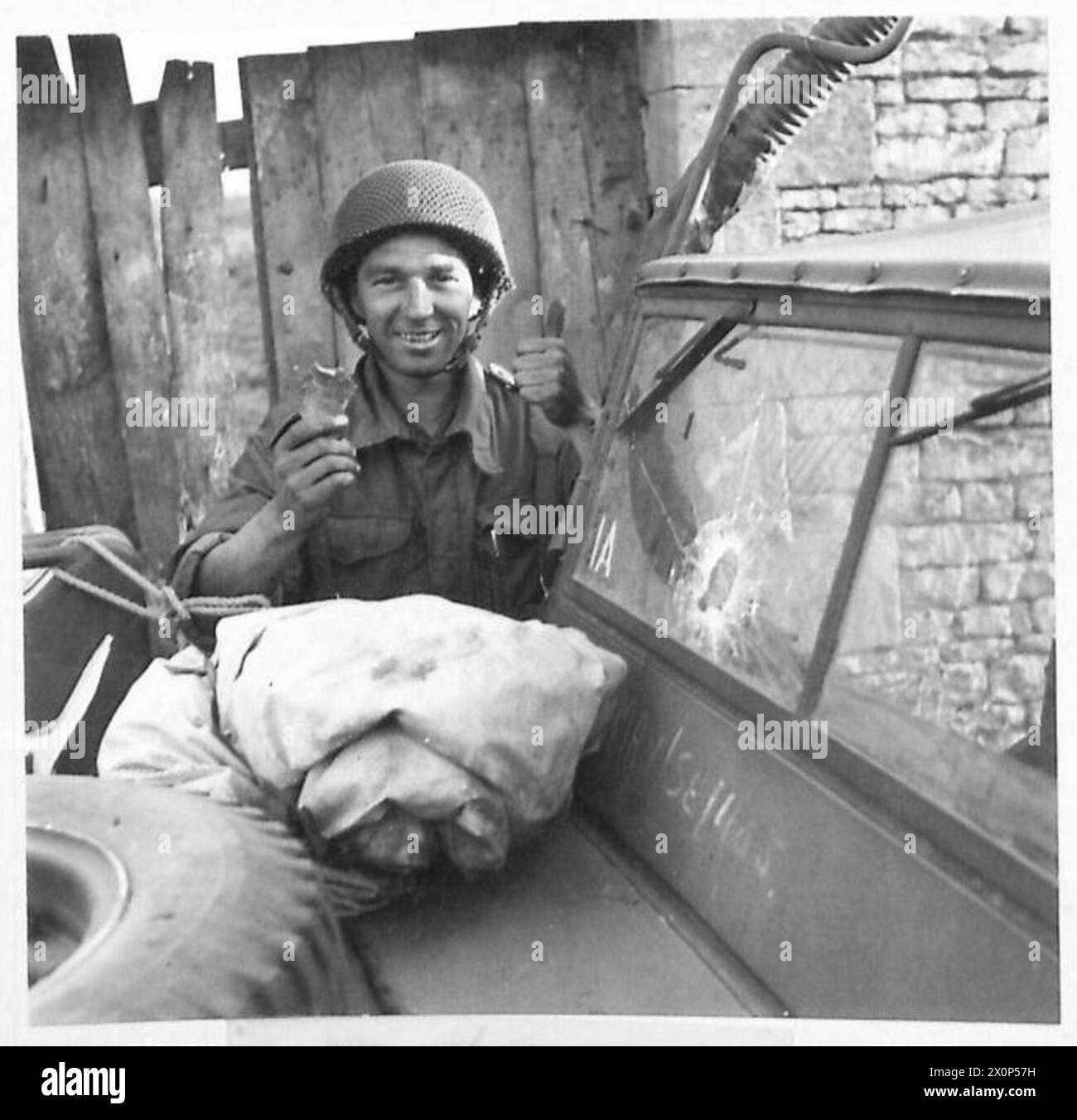 D-DAY - BRITISH FORCES DURING THE INVASION OF NORMANDY 6 JUNE 1944 ...
