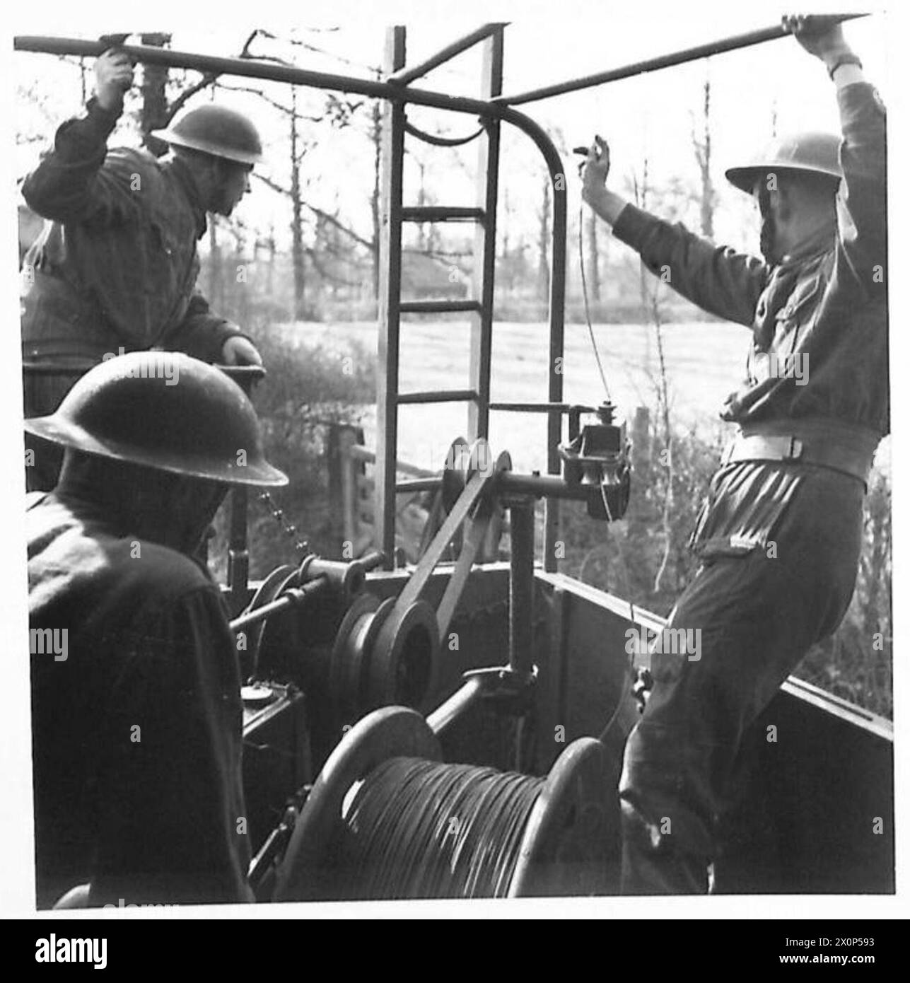 SIGNALLERS AT WORK IN THE FIELD - Signal personnel operating a ...