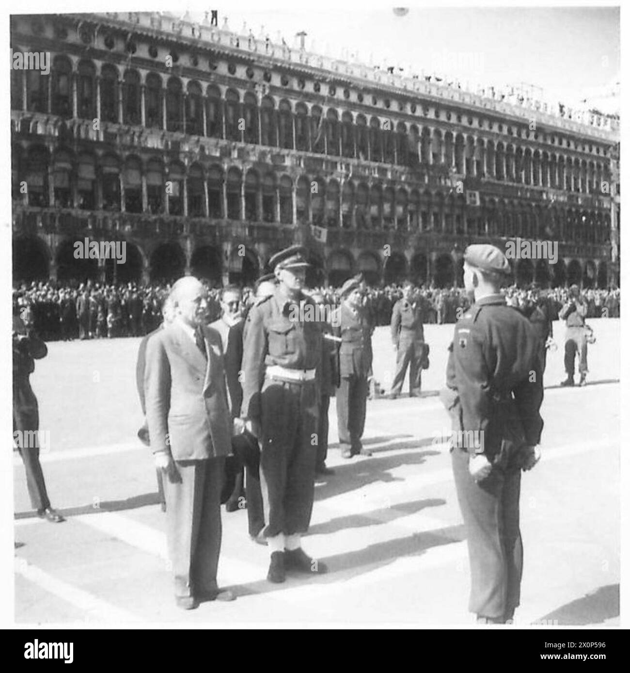 Stands at attention Cut Out Stock Images & Pictures - Alamy