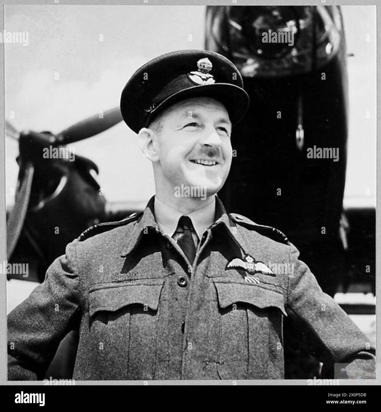 DISTINGUISHED SERVICE ORDER : SQUADRON LEADER DEREK HARVEY DUDER, D.F.C ...