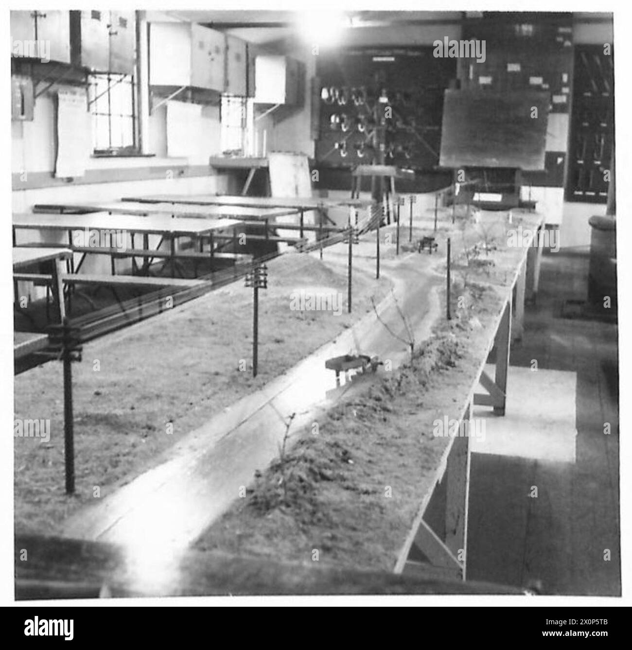 Overhead signals Cut Out Stock Images & Pictures - Alamy