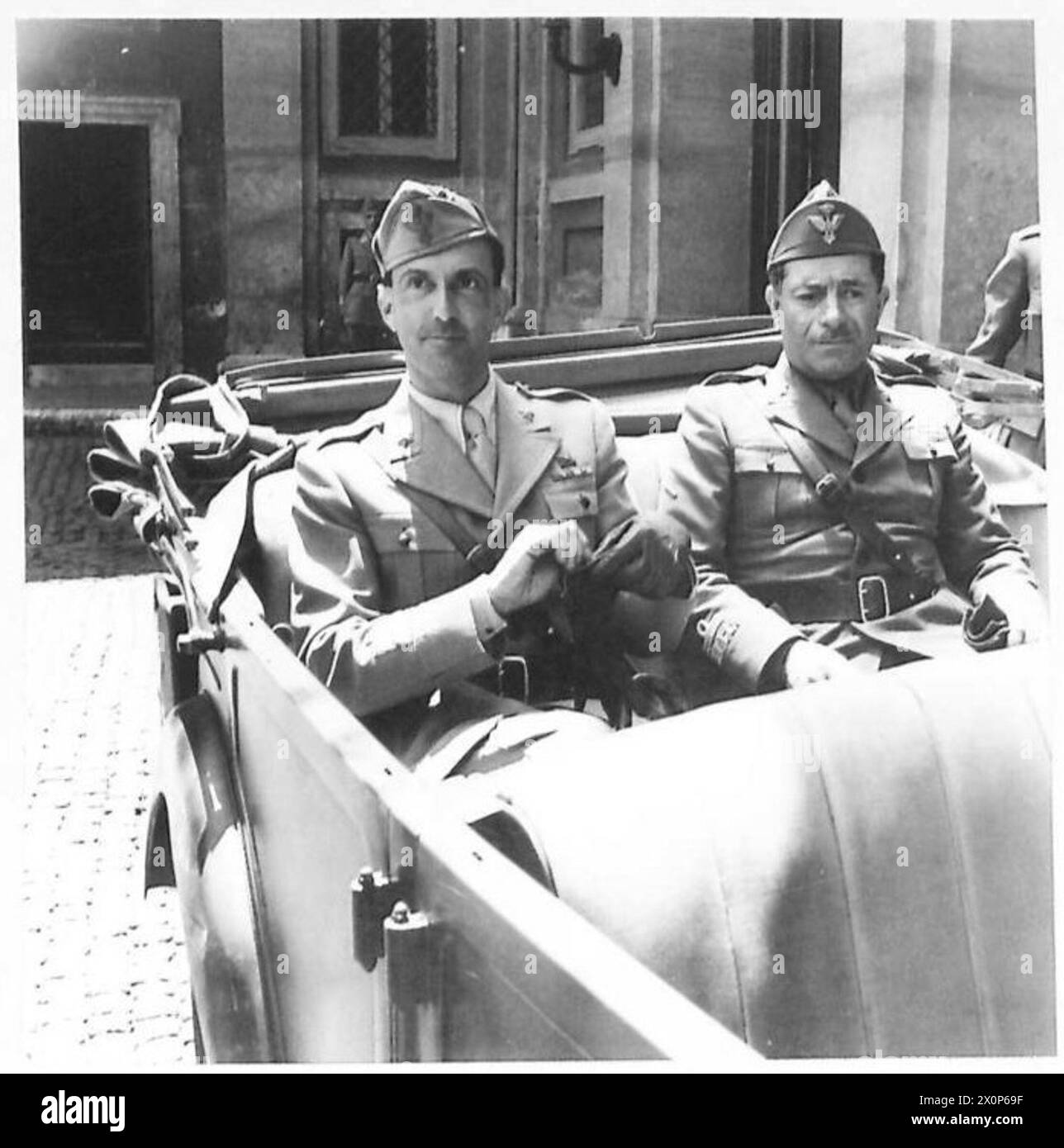 ITALY : PRINCE UMBERTO IN ROME - Prince Umberto leaves the Royal Palace ...