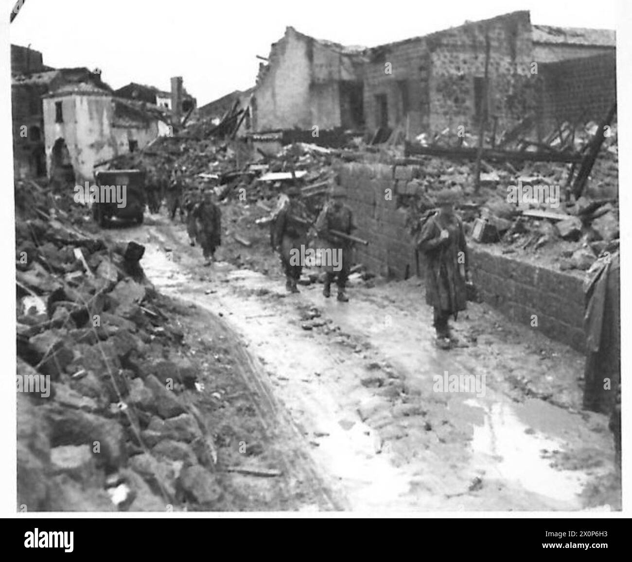 ITALY : FIFTH ARMYTHE BATTLE OF ROCCAMONFINA - "G" Coy of the Scots ...
