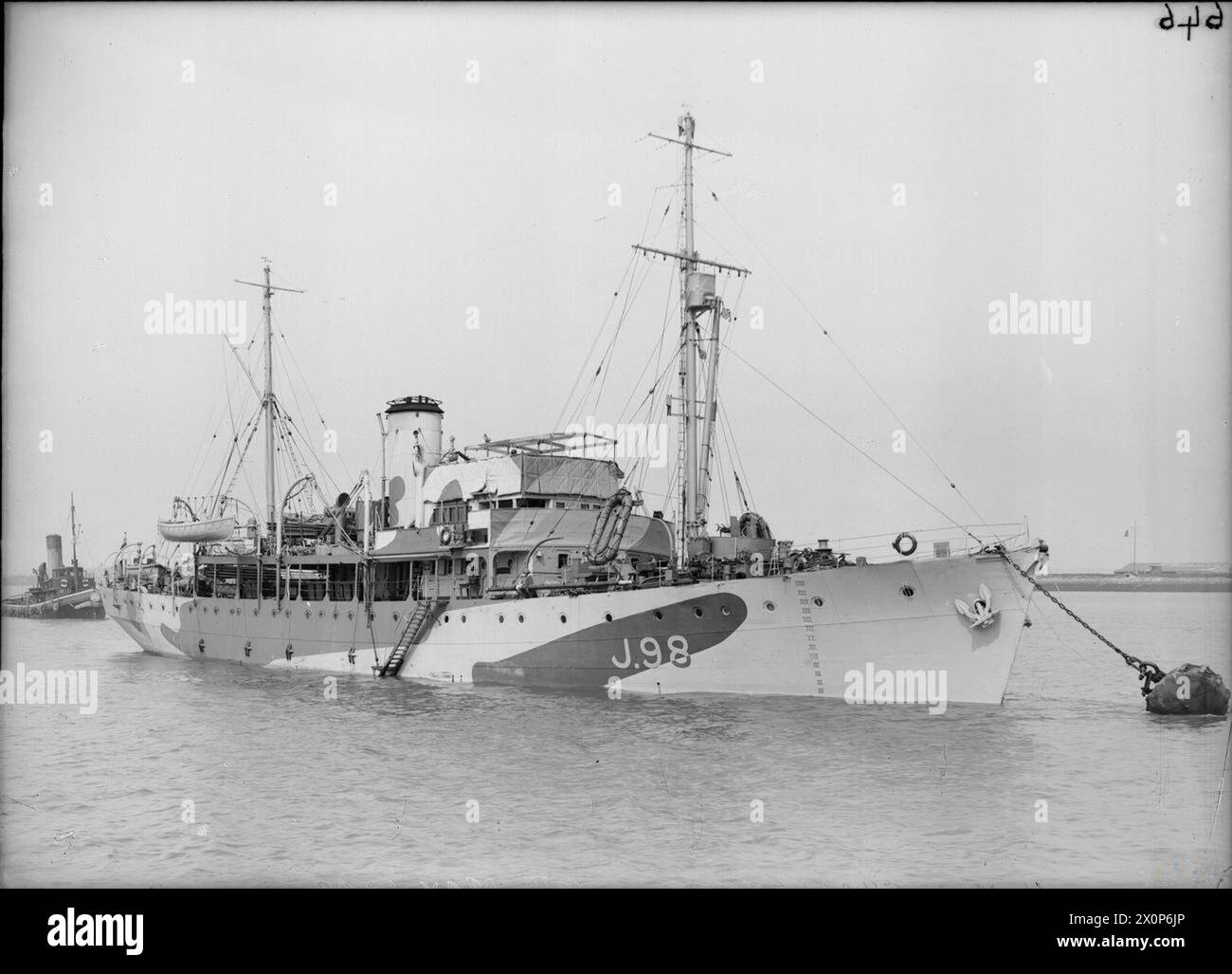 Hms challenger hi-res stock photography and images - Alamy