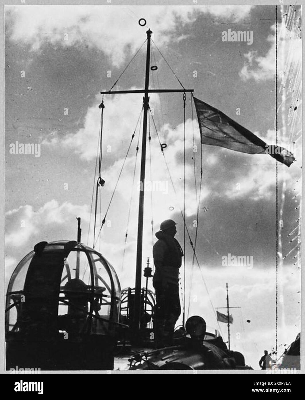 Royal naval search rescue hi-res stock photography and images - Alamy