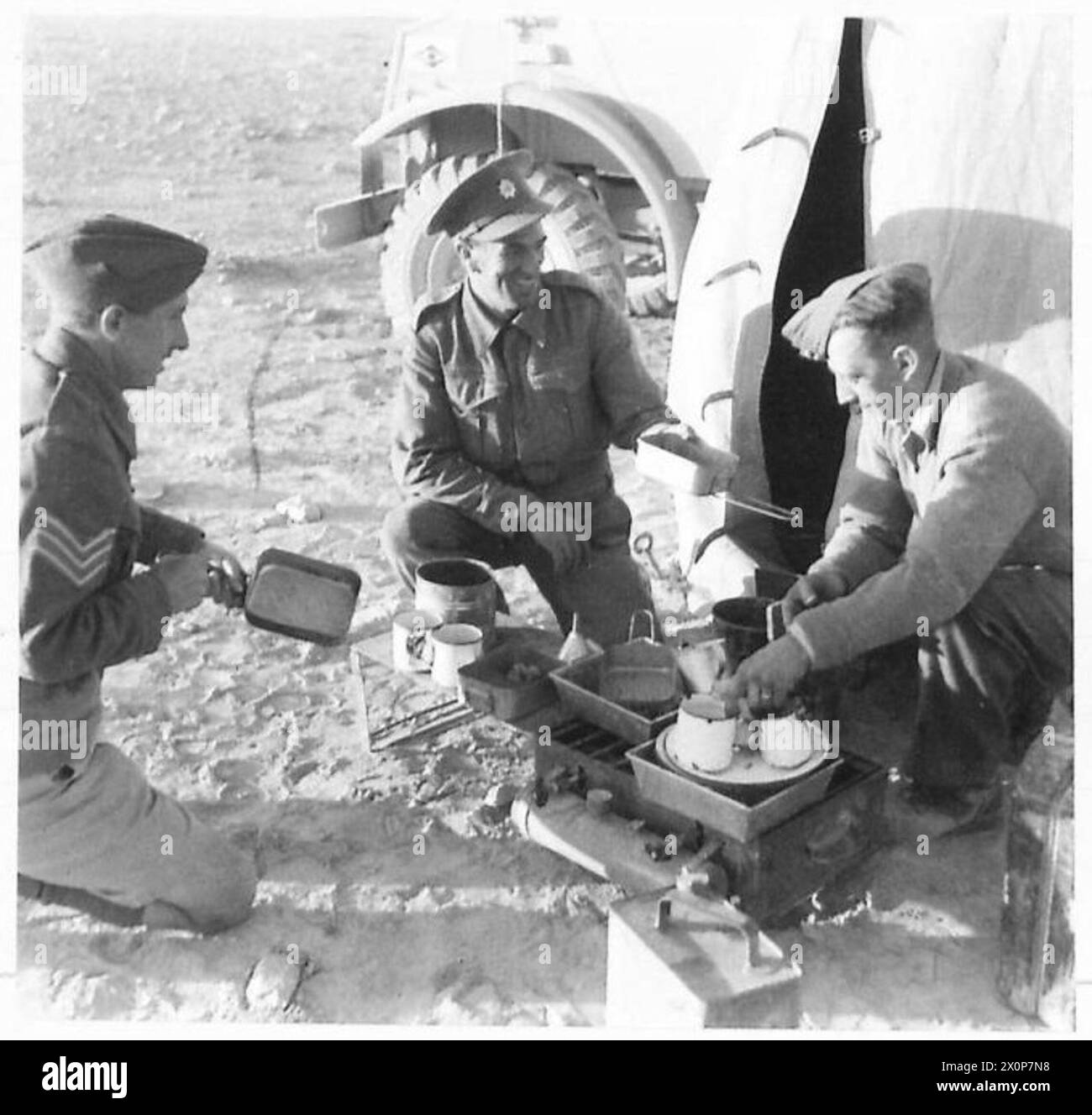 Leaders tent hi-res stock photography and images - Alamy