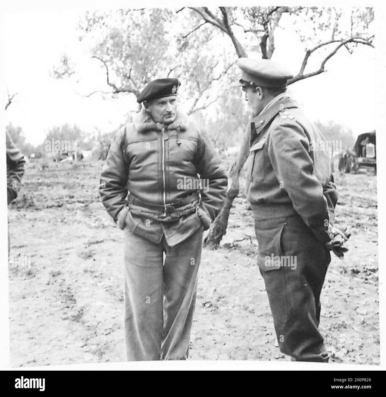 ITALY : EIGHTH ARMYC.I.G.S. VISITS THE IMPERIAL FORCES OF FIFTH ARMY ...
