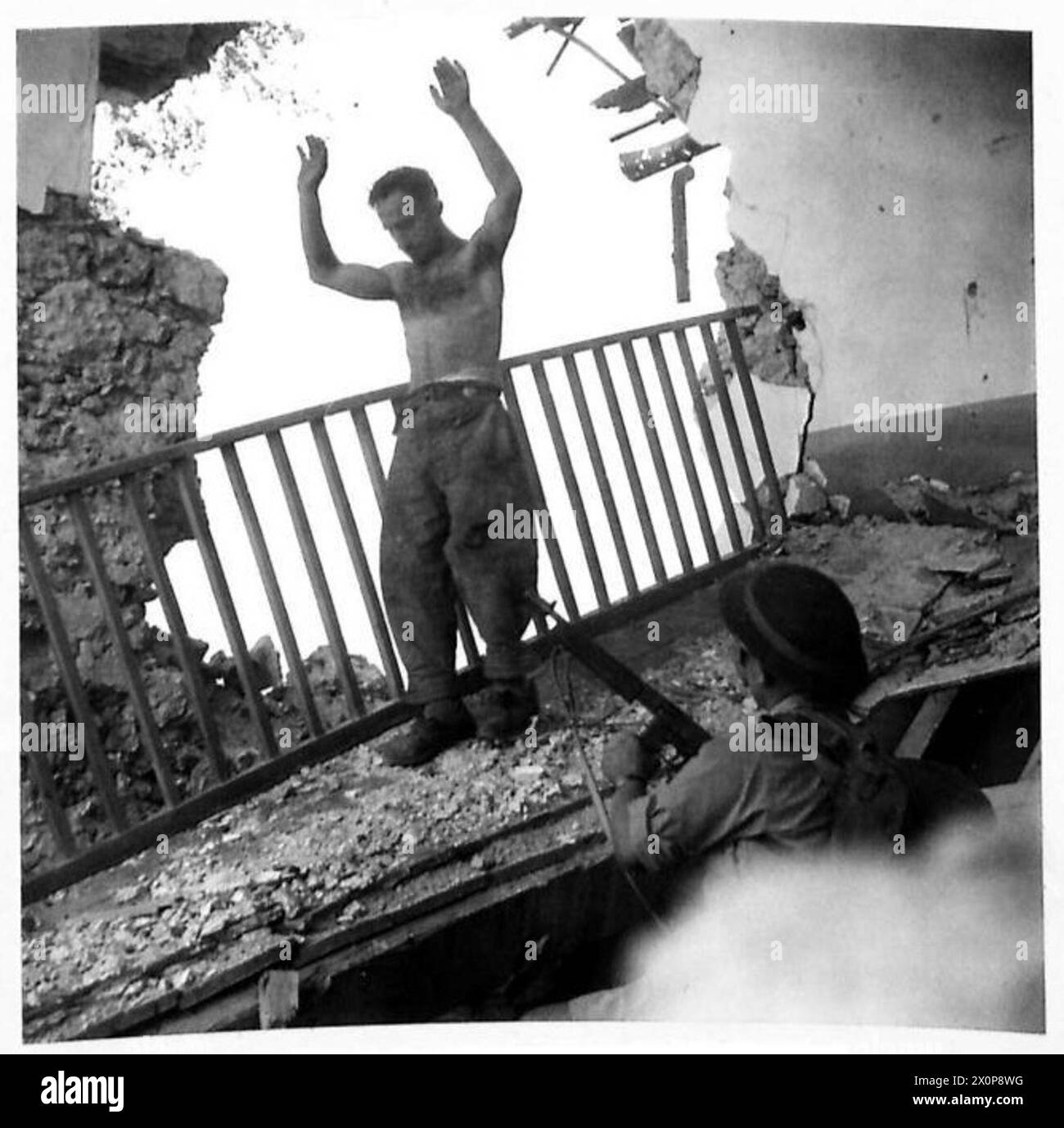 Enemy army hi-res stock photography and images - Alamy