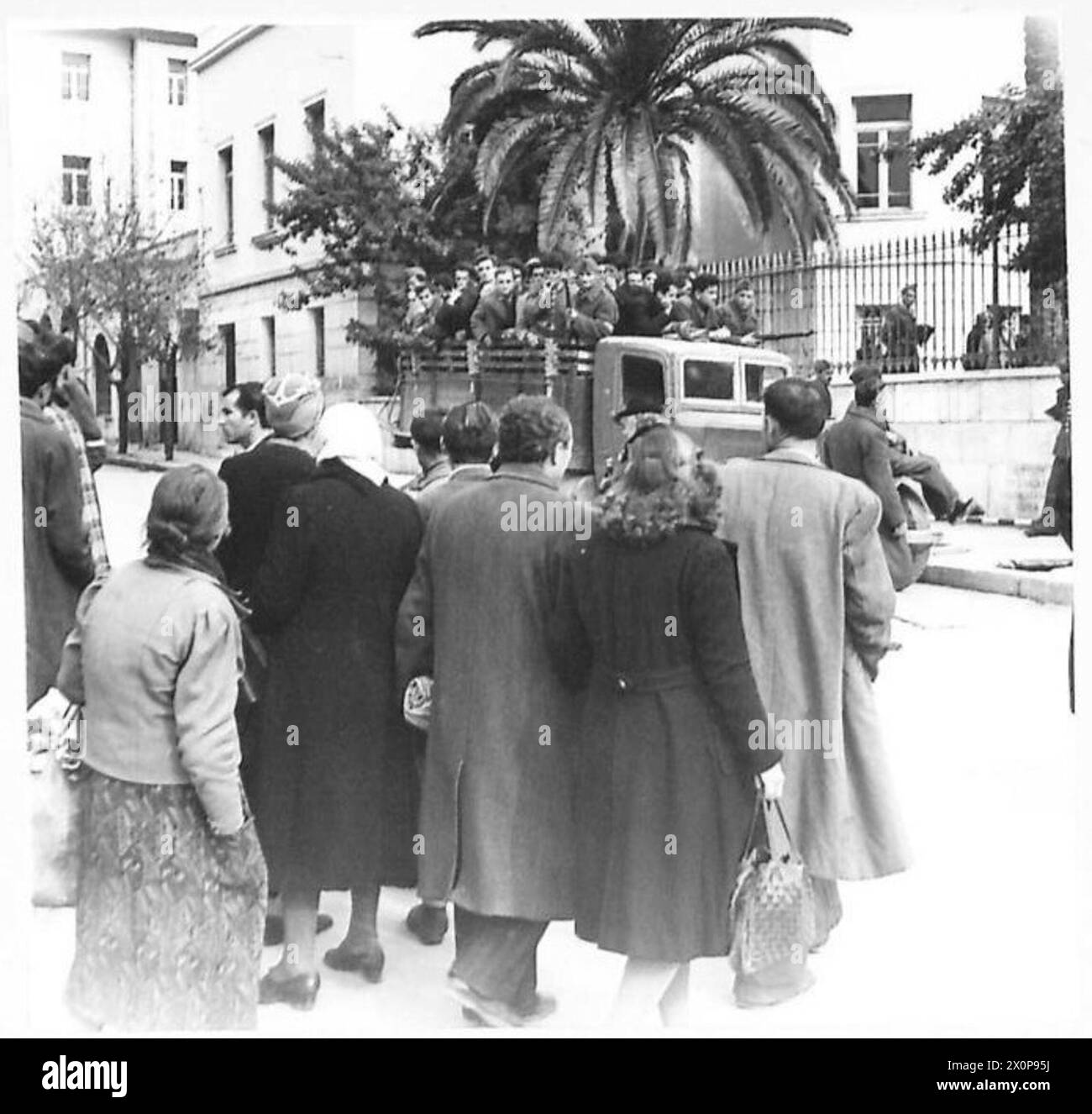 GREECE: THE SIGNING OF THE TRUCE - Some of the twelve thousand E.L.A.S ...