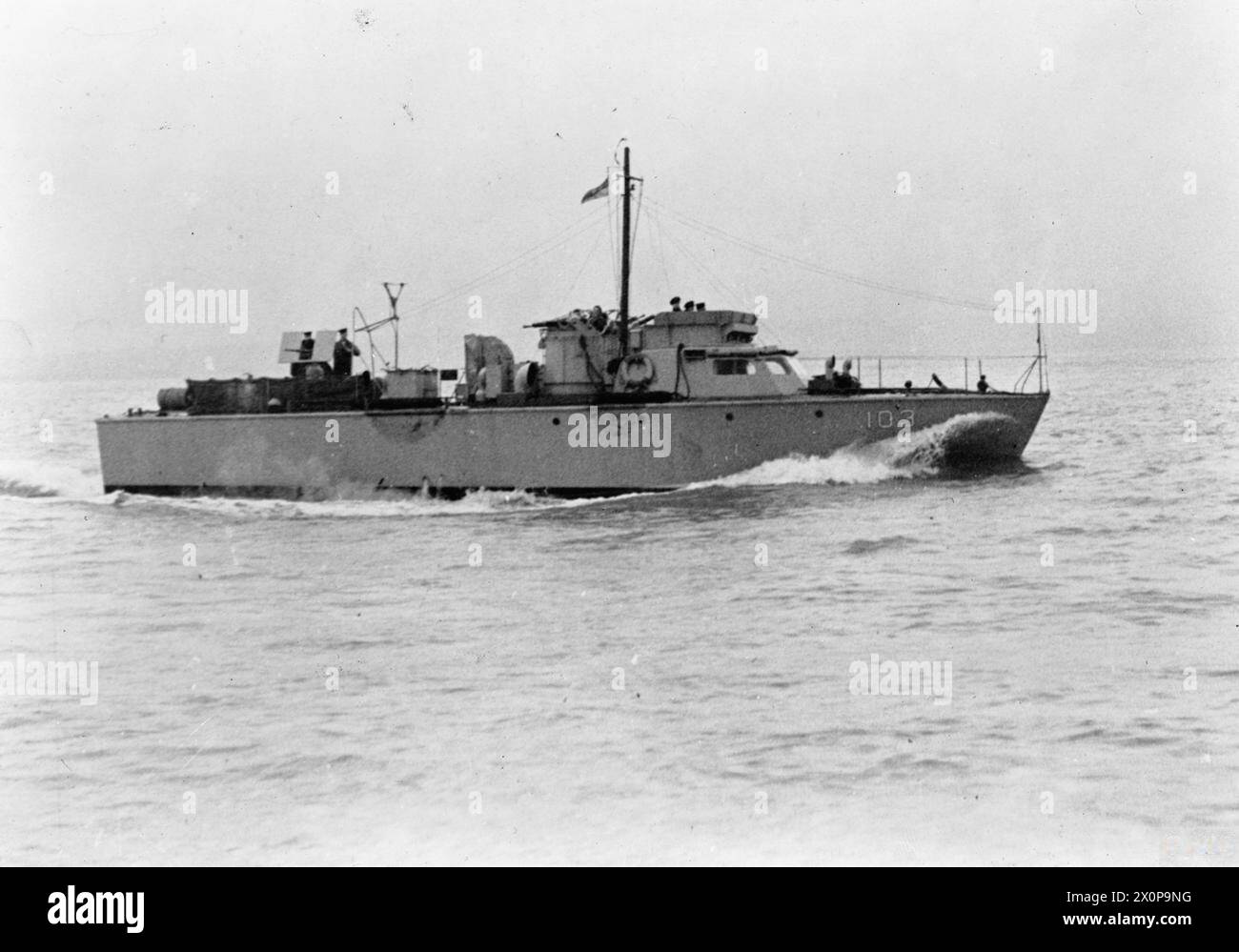 MGB 103 - Underway Royal Navy, MGB 103, Motor Gun Boat, (1941 Stock ...
