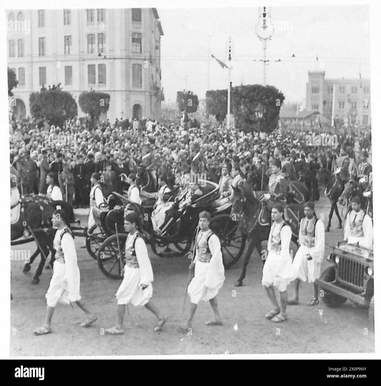 EGYPT'S GREAT WELCOME FOR SAUDI ARABIAN MONARCH - Two shots of King ...