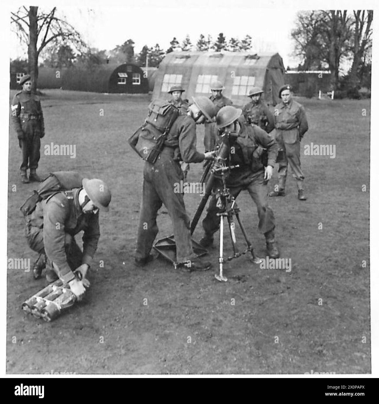 British army artillery practice Black and White Stock Photos & Images ...