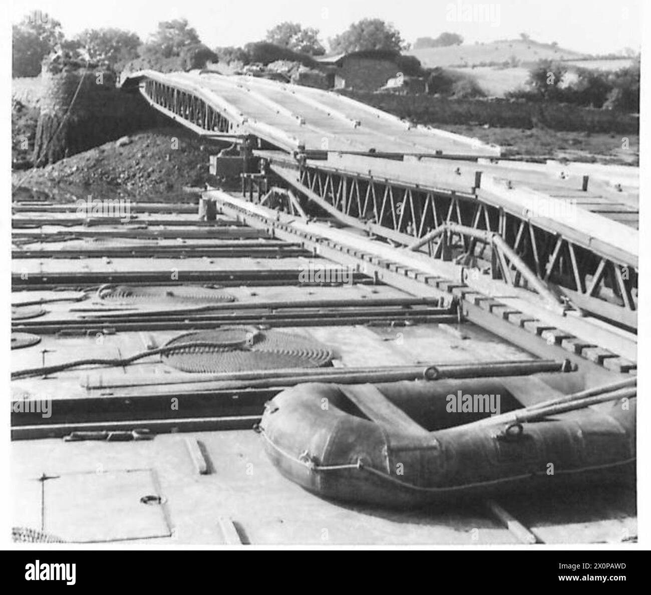 Box girder structure Black and White Stock Photos & Images - Alamy