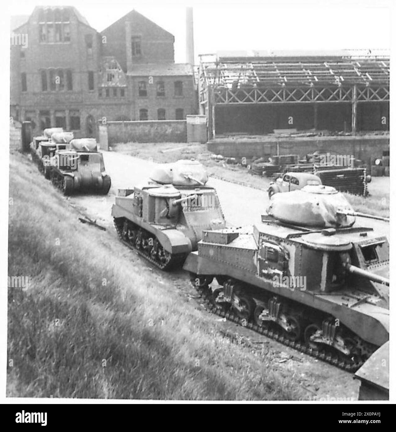General grant tanks hi-res stock photography and images - Alamy