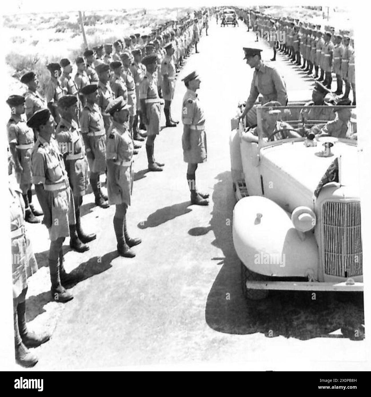 The King meets the Commanding Officer of the Royal Sussex Regiment ...