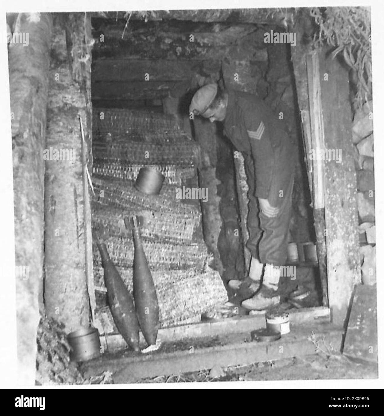 Deep caves Cut Out Stock Images & Pictures - Alamy