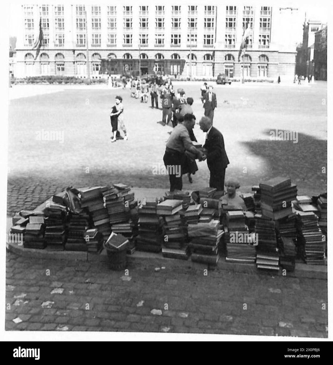 PALACE OF JUSTICE SET ON FIRE - Before they left the city the Germans ...