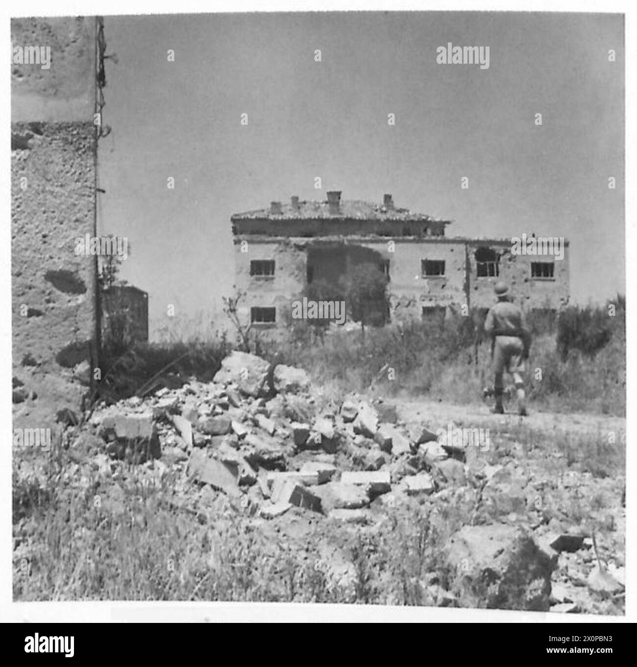 THE BRITISH ARMY IN NORTH AFRICA, SICILY, ITALY, THE BALKANS AND ...