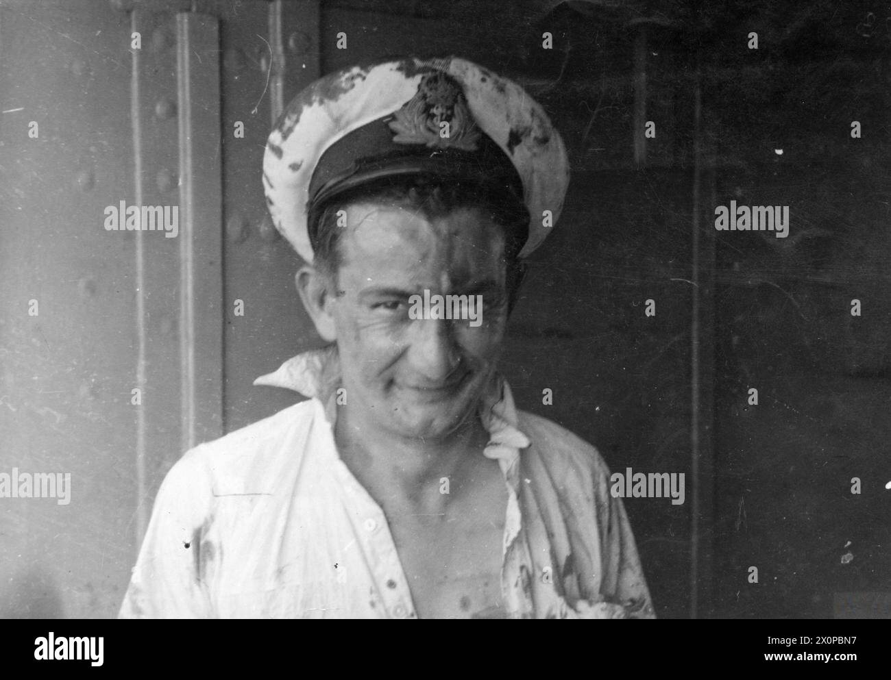 ON BOARD THE CRUISER HMS MANCHESTER ON CONVOY DUTY. 23 TO 25 JULY 1941 ...