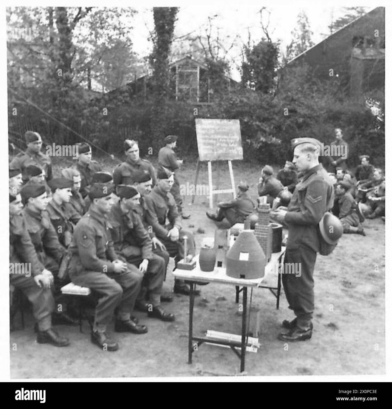 FIELD HYGIENE - A field hygiene section of the R.A.M.C., attend ...